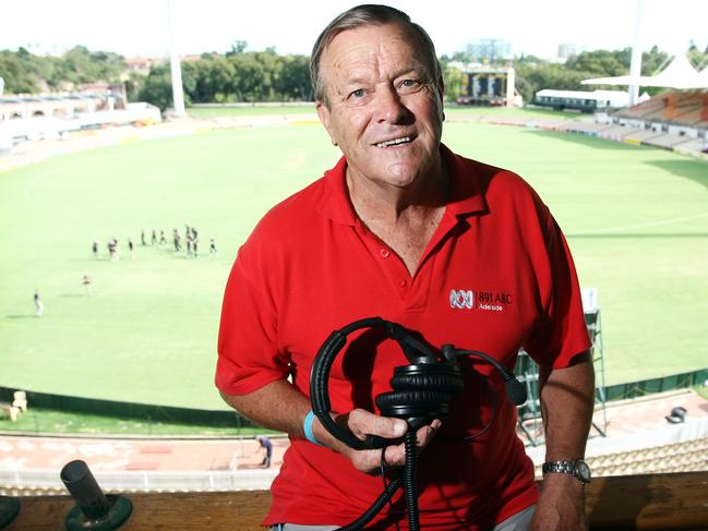 Former Australian Test cricketer all-rounder Eric Freeman passes away