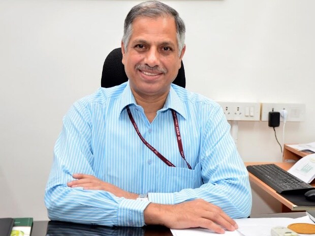 Govt re-appoints Vijay Paul Sharma as CACP Chairman 2022