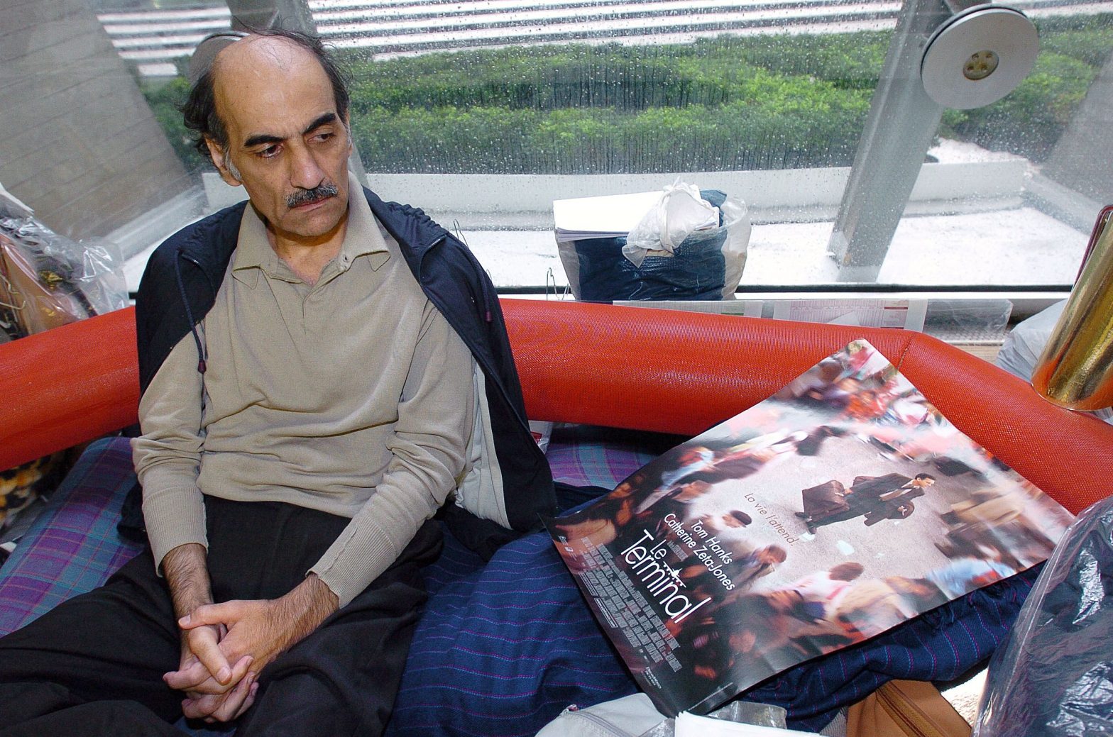 Mehran Karimi Nasseri who lived in Paris airport for 18 years passes away